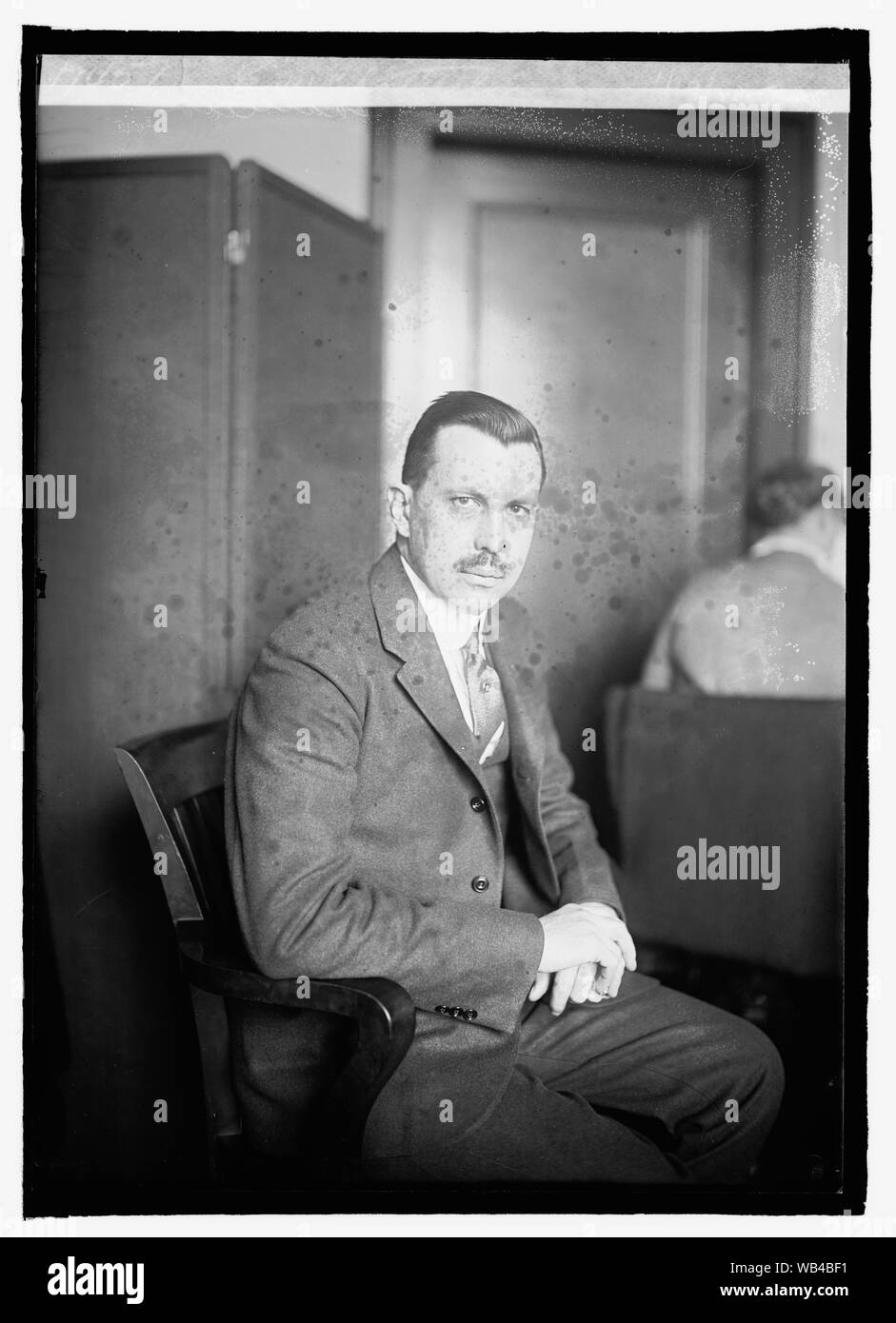 W 1 22 1 Cut Out Stock Images & Pictures - Alamy