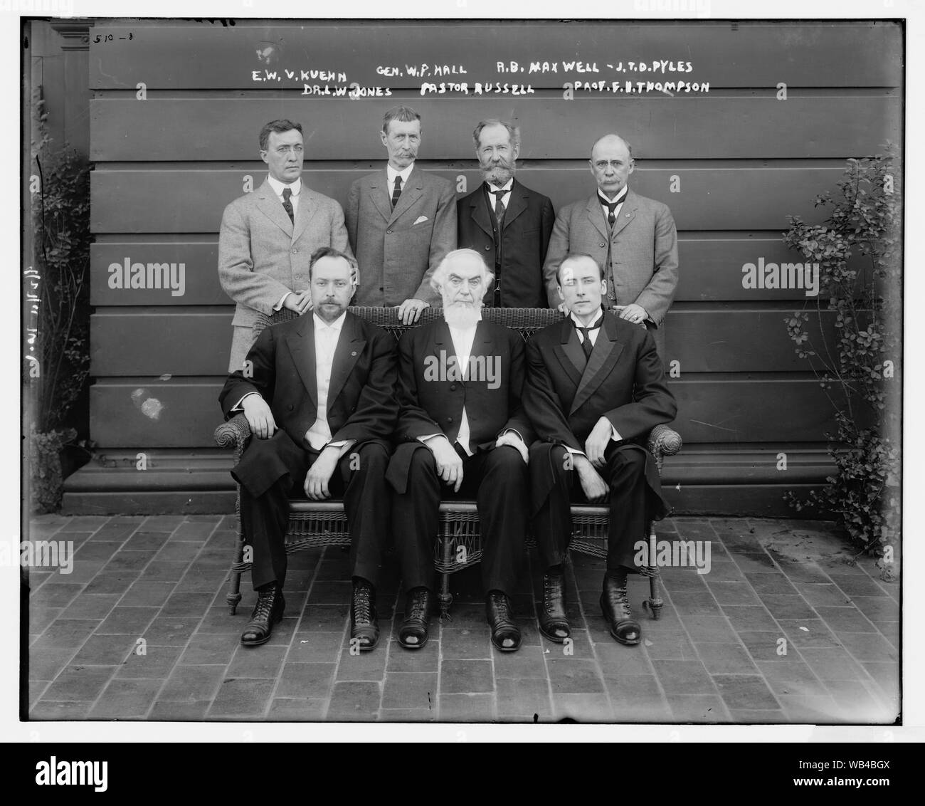 J e w thompson hi-res stock photography and images - Alamy