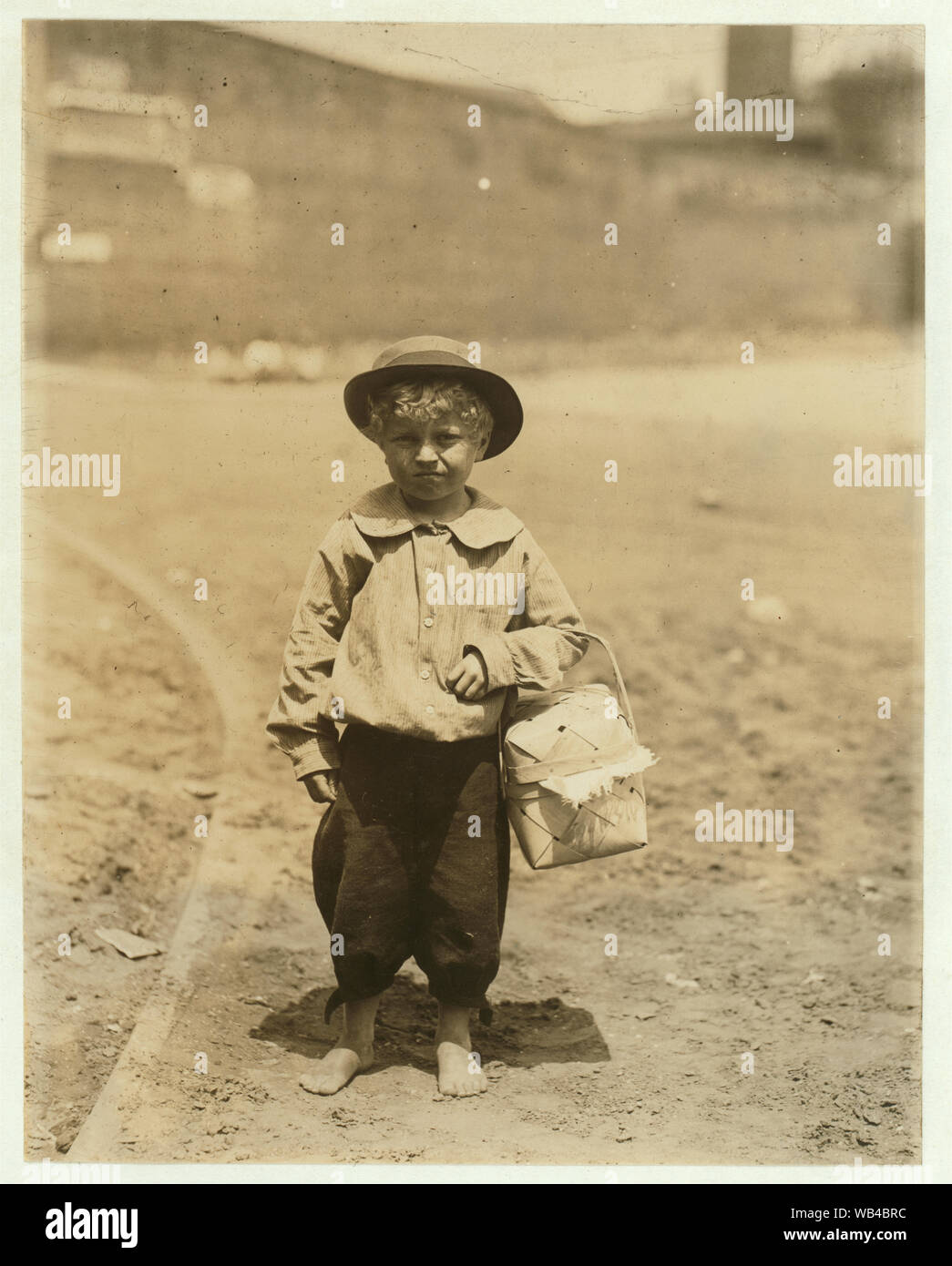 Child labor early 1900s child children working hi-res stock photography ...