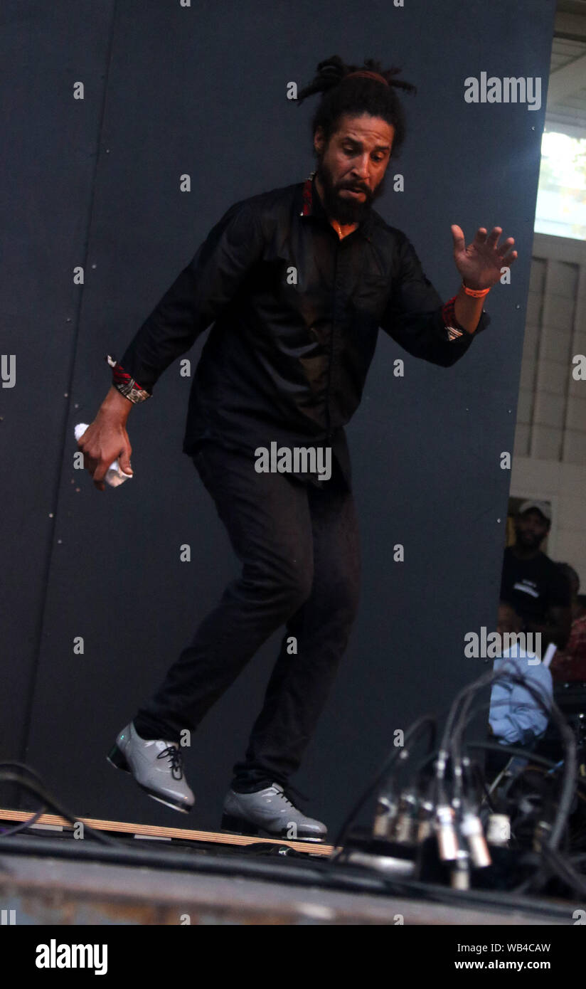 Jason samuel smith hi-res stock photography and images - Alamy