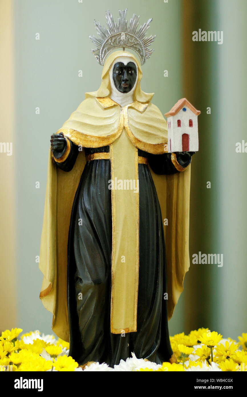 Statue of santa efigenia in church - saint Iphigenia of Abyssinia ...