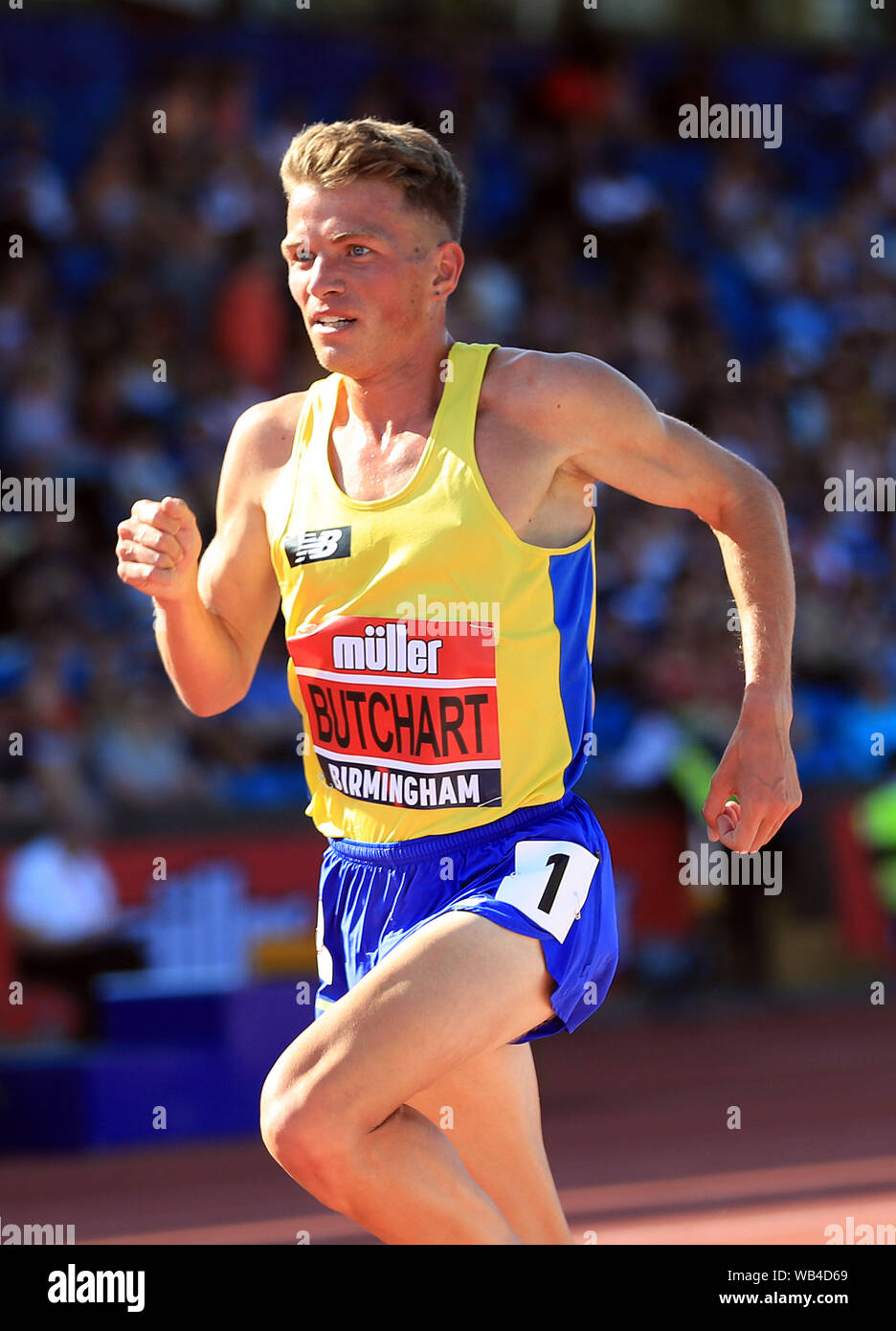 Andrew Butchart on his way winning the Men's 5000m Final during day one ...