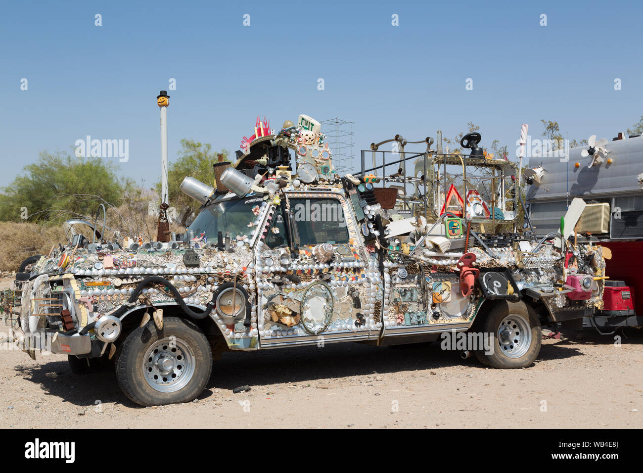 East Jesus is an experimental, habitable, extensible artwork in ...