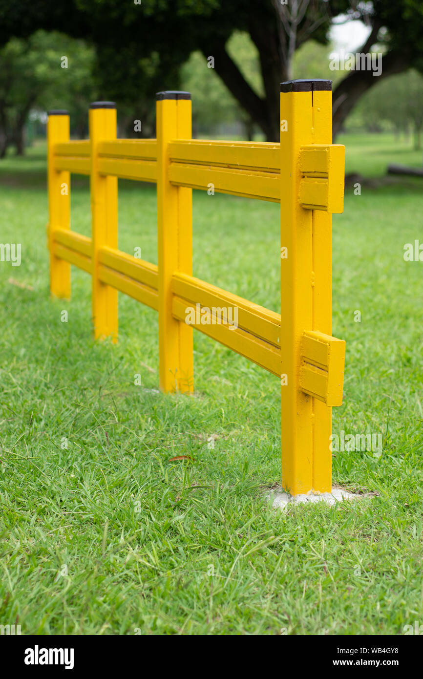 Yellow landscape wallpaper hi-res stock photography and images - Alamy