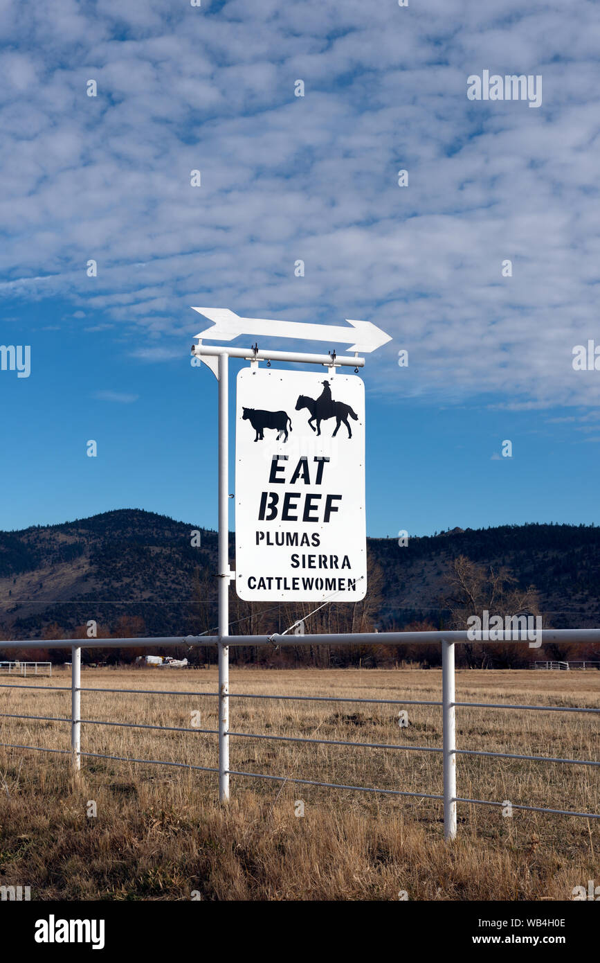 Eat Beef sign along the road in Northern California Stock Photo - Alamy