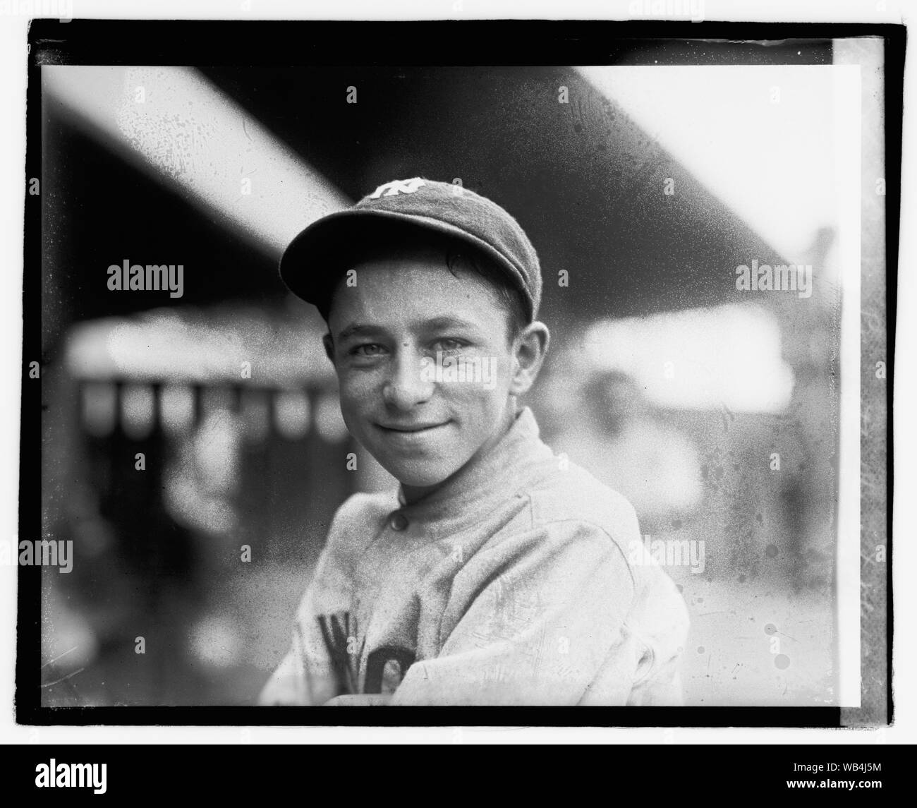 Eddie bennett mascot hi-res stock photography and images - Alamy