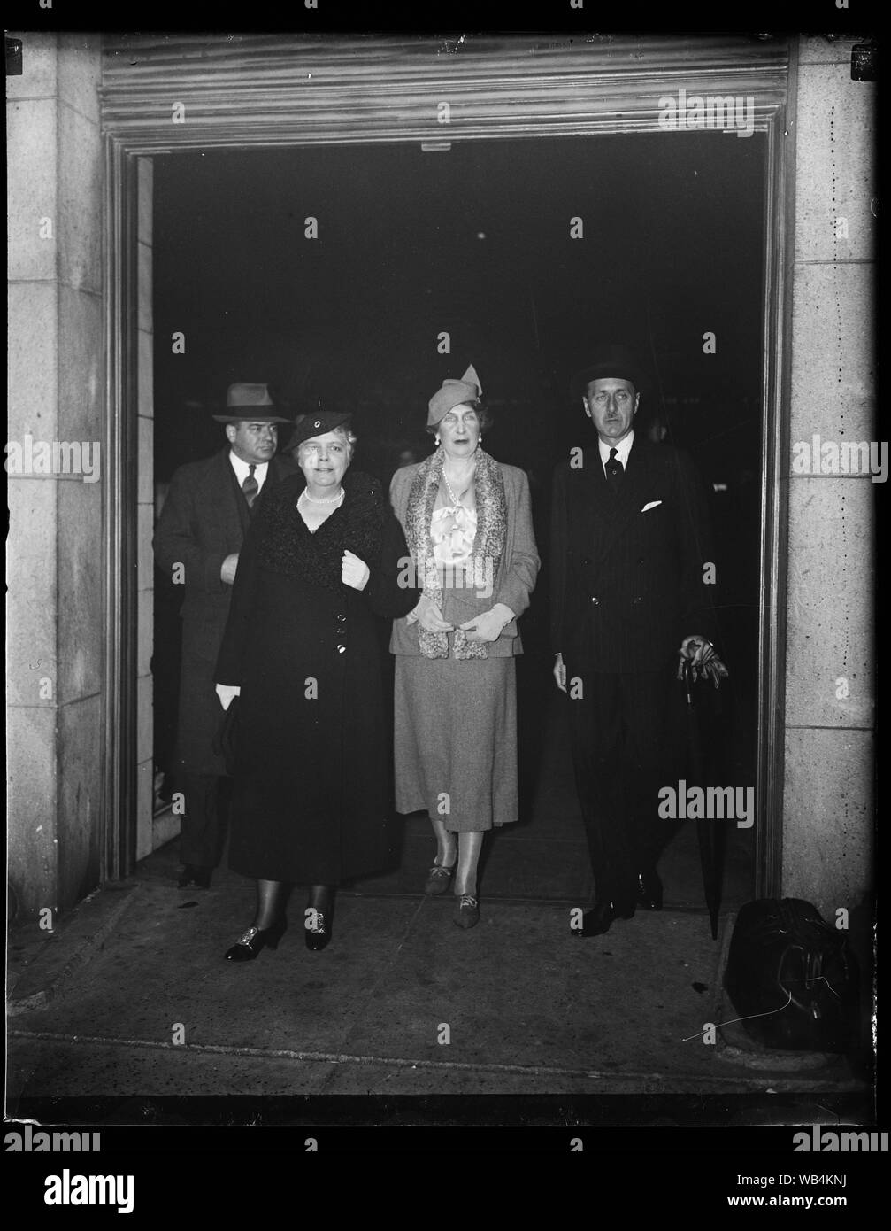Edith rogers hi-res stock photography and images - Alamy