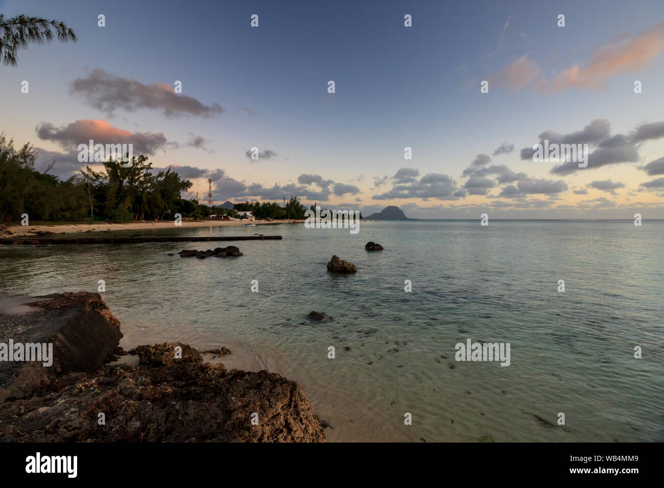 Sunset view of the beautiful beaches of Mauritius Stock Photo - Alamy