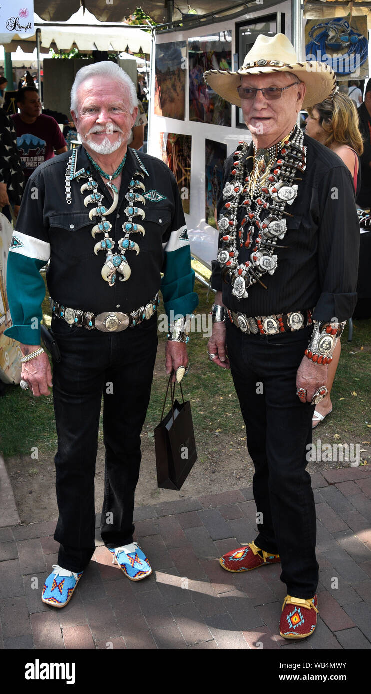 Wearing Native American Jewelry | familycomputercentre.com