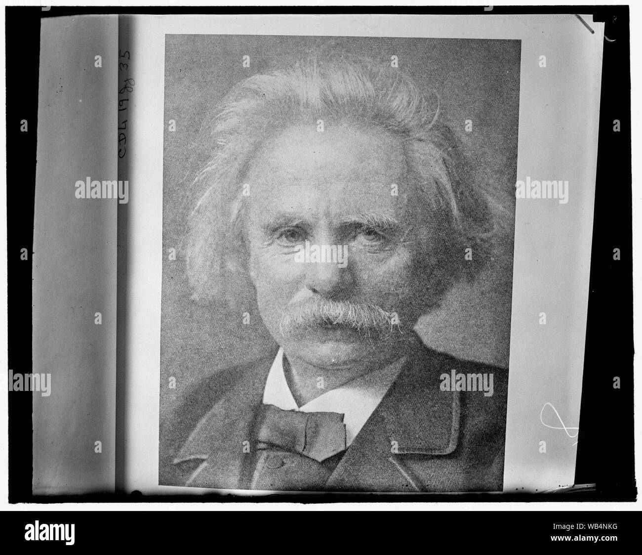 Edward X Black and White Stock Photos & Images - Alamy