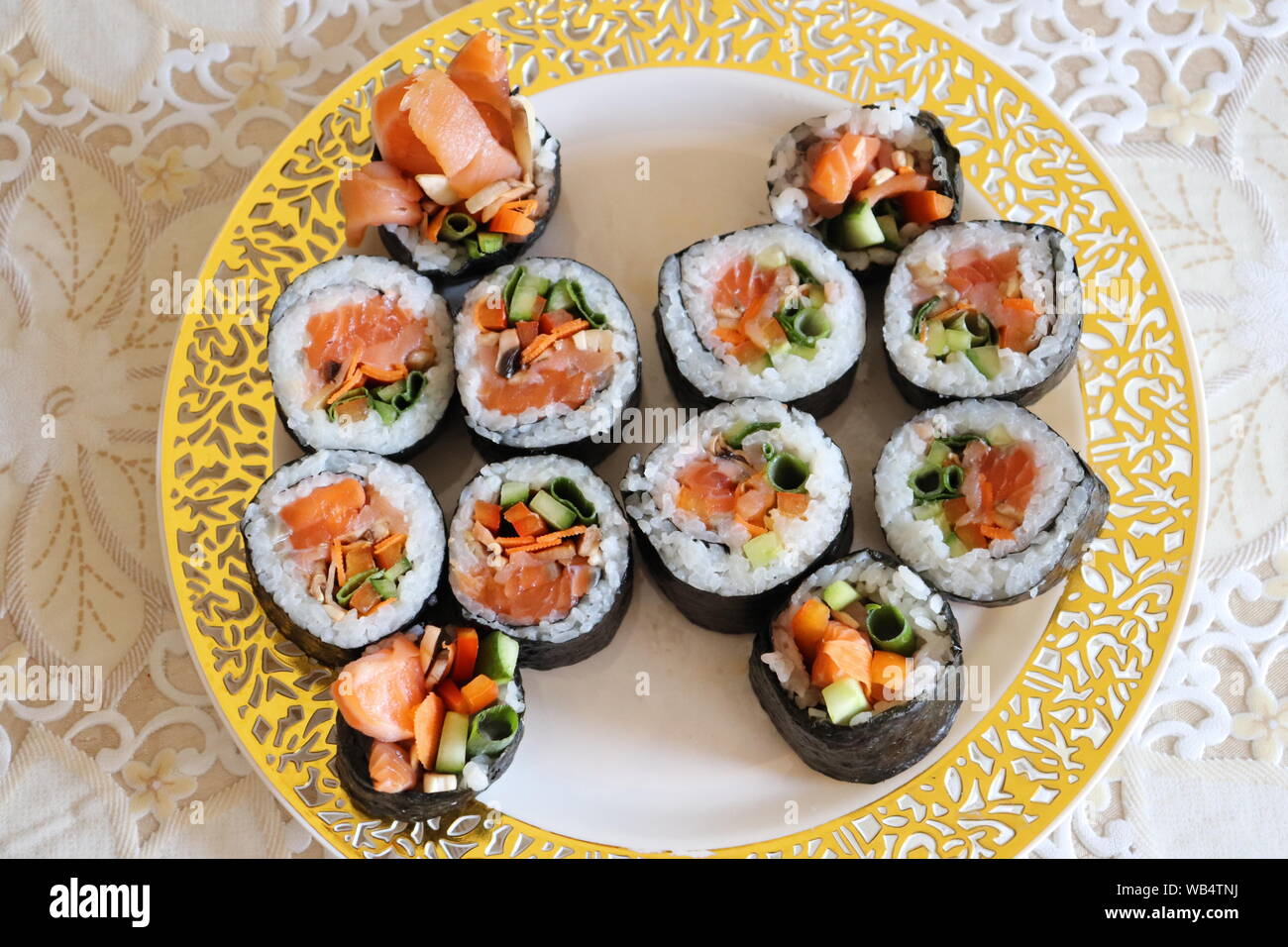 Vegetable gimbap hi-res stock photography and images - Alamy