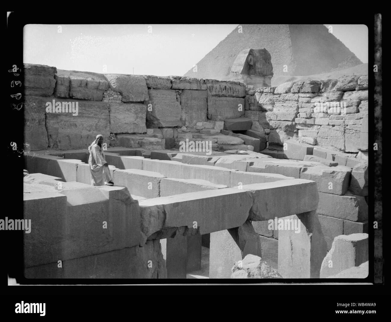 Egypt. Sphinx & pyramids. Sphinx (front view with temple in foregr[ound ...