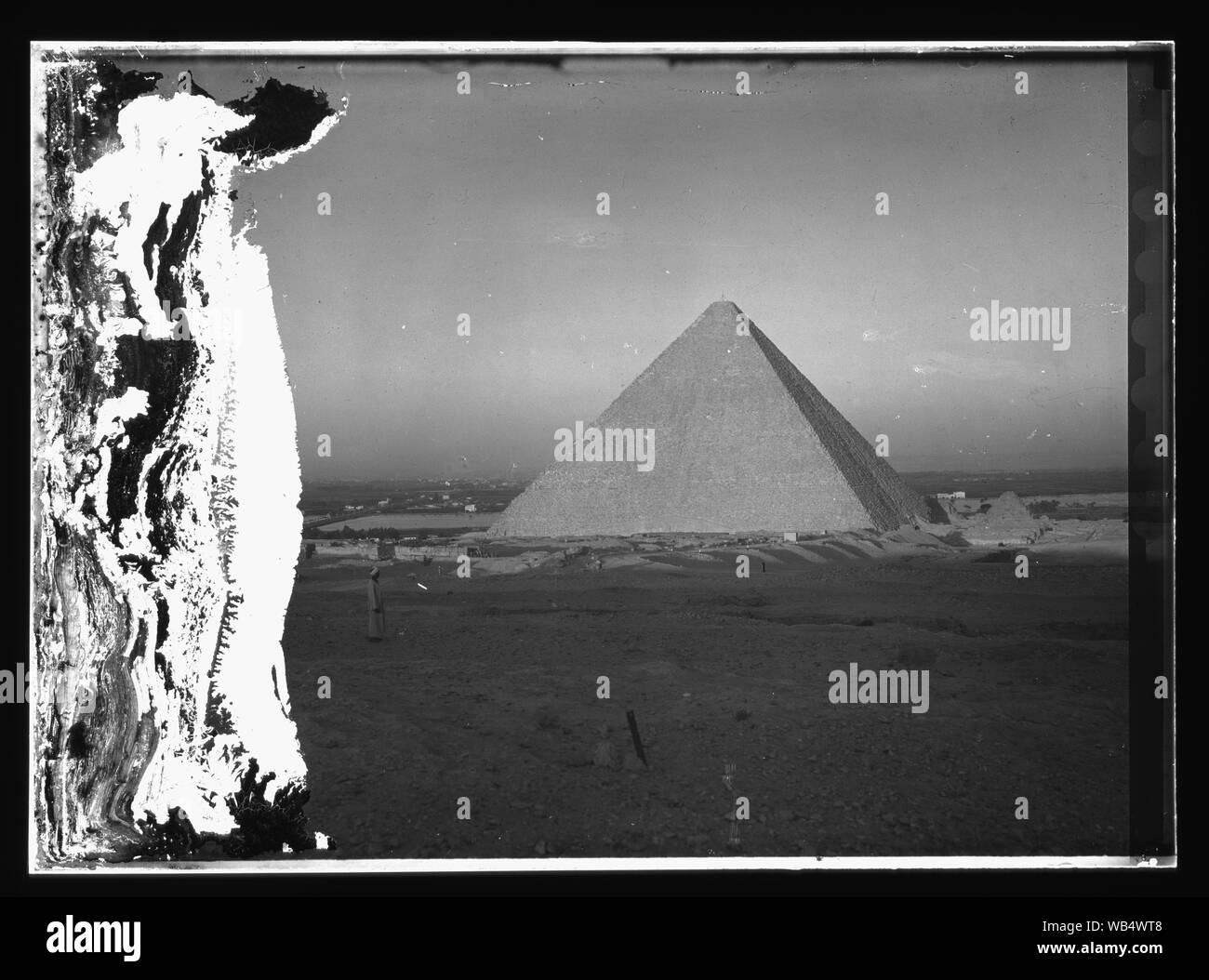 Medium pyramid Black and White Stock Photos & Images - Alamy