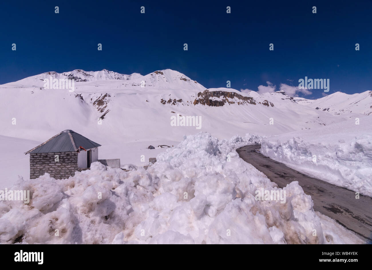 Baralachala hi-res stock photography and images - Alamy