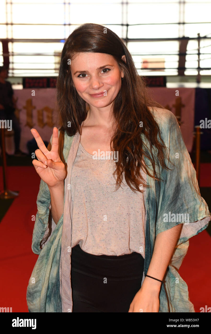 Joyce ilg hi-res stock photography and images - Alamy