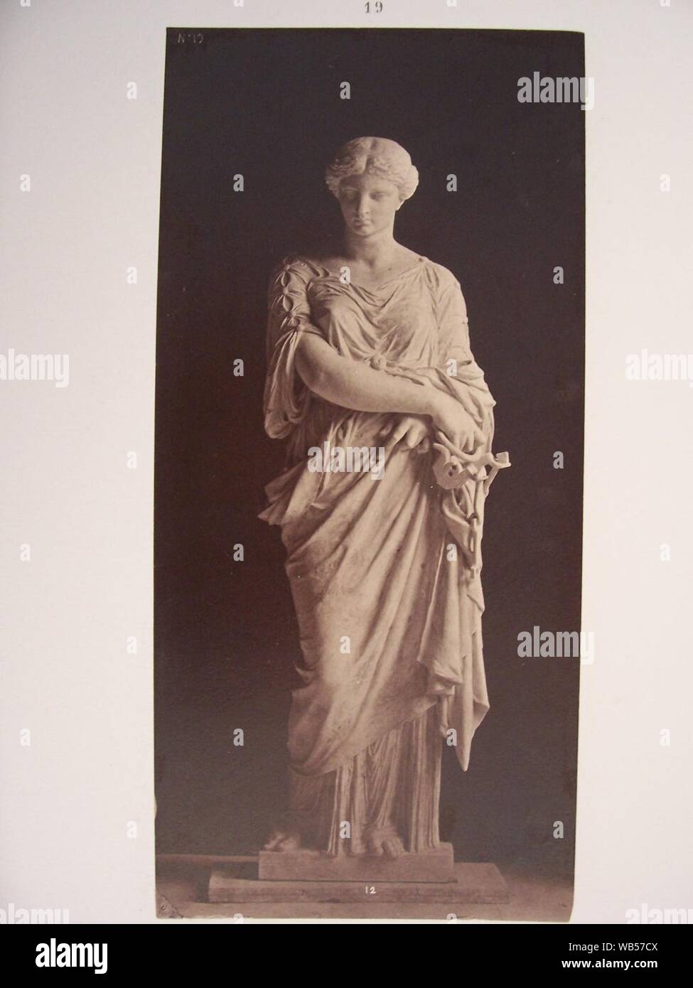 Moderation hi-res stock photography and images - Alamy