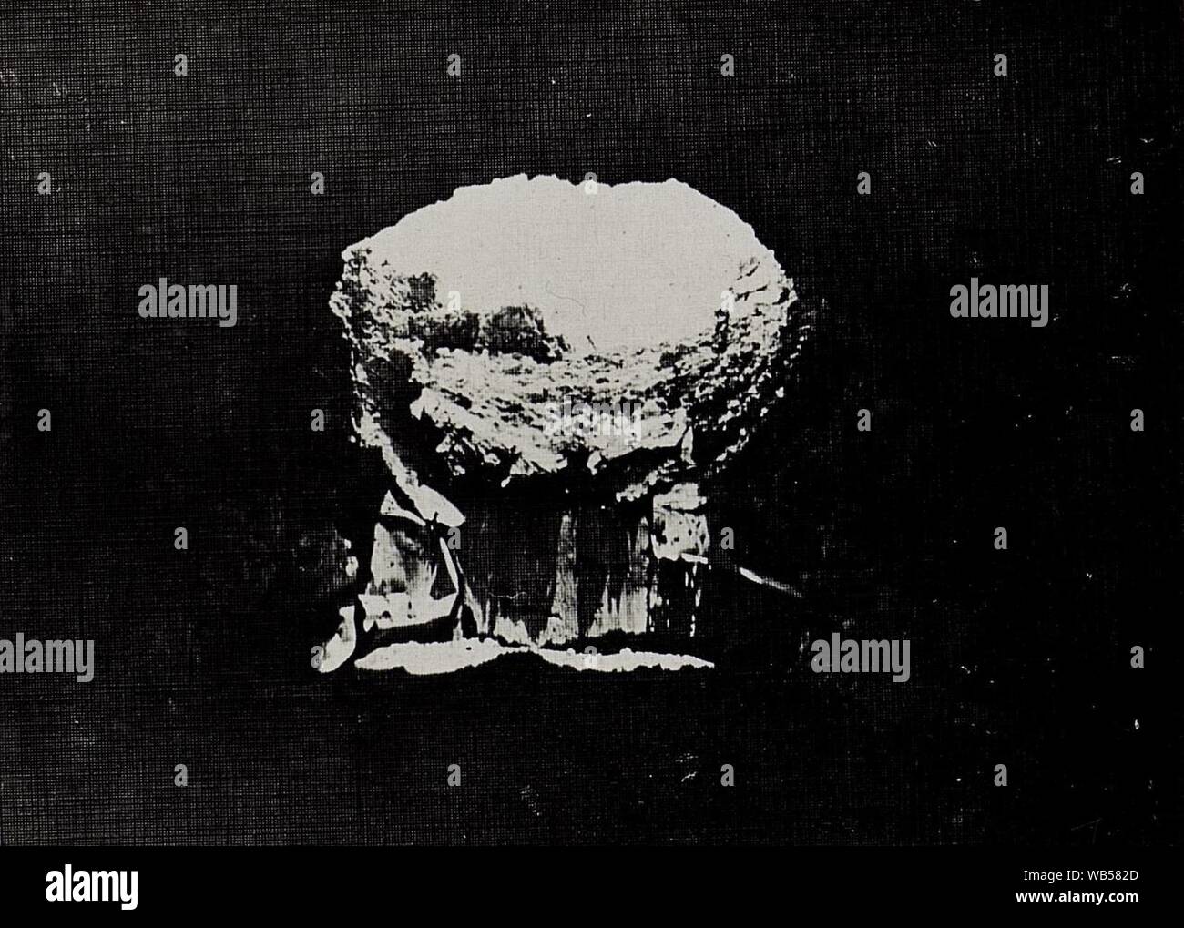 Durchschlag High Resolution Stock Photography and Images - Alamy