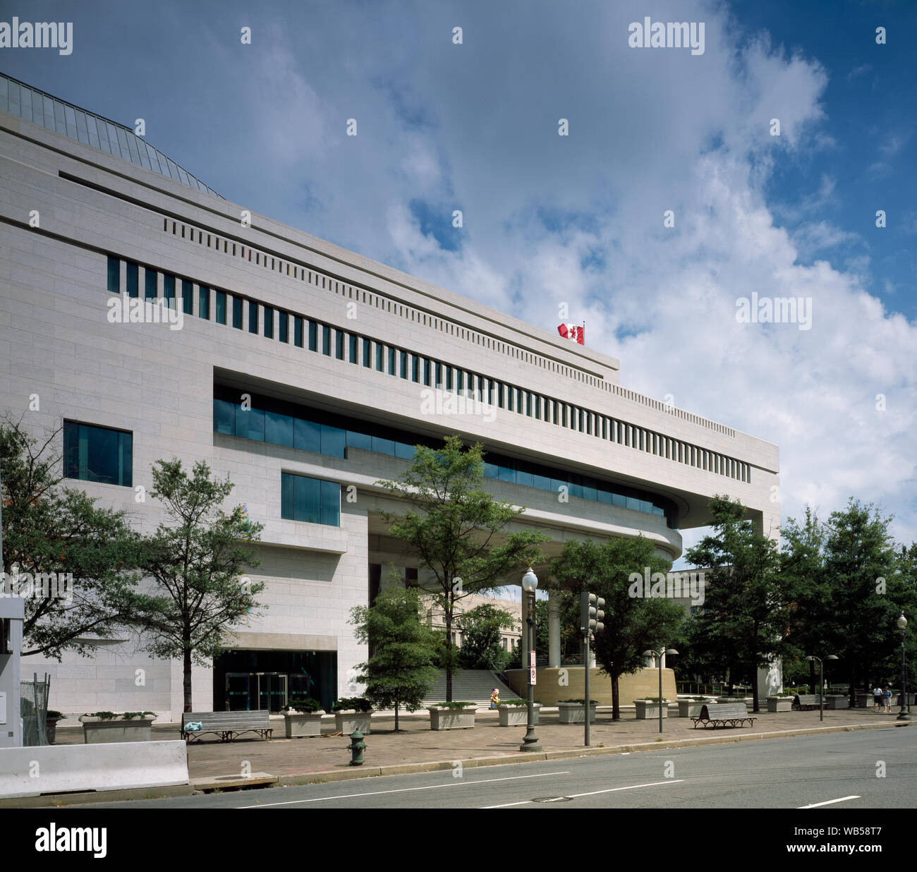 Canada embassy washington hi-res stock photography and images - Alamy