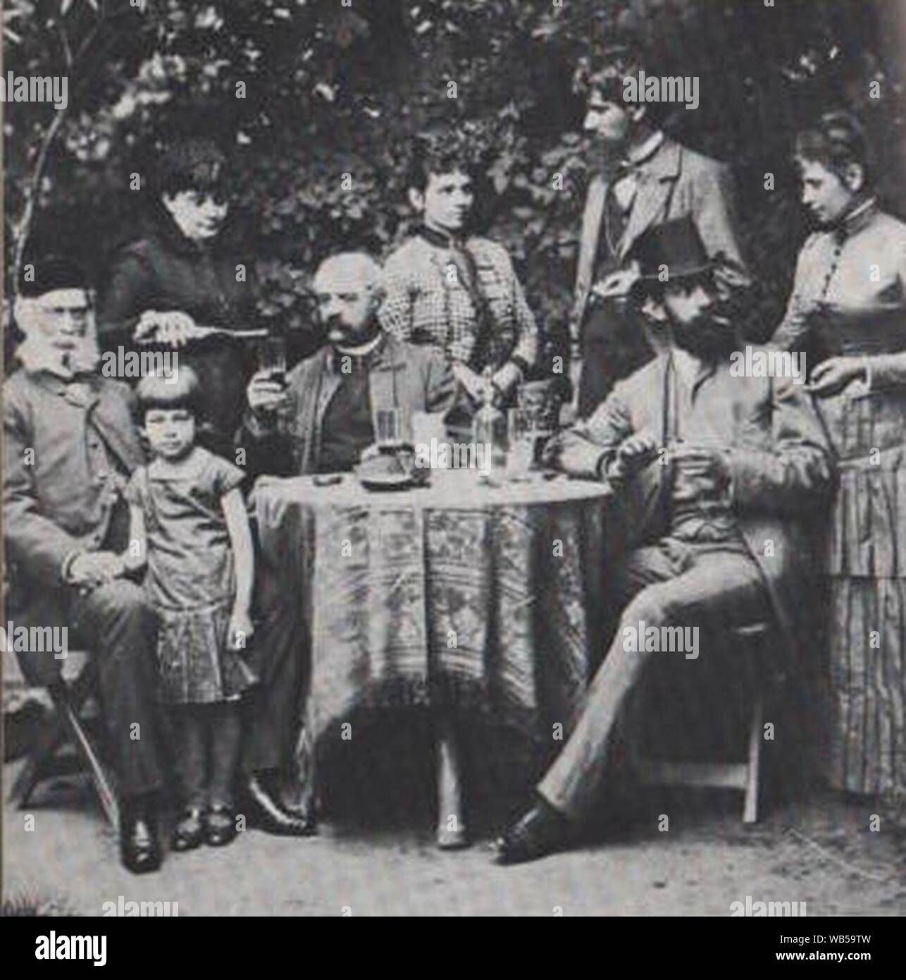 Durieux hi-res stock photography and images - Alamy