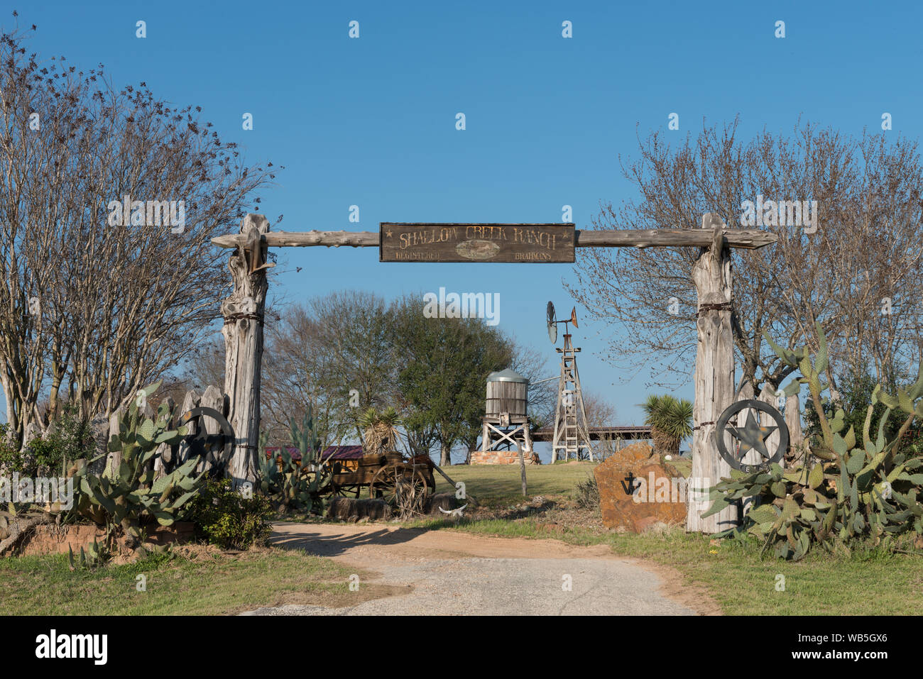 Shallow creek ranch hi-res stock photography and images - Alamy