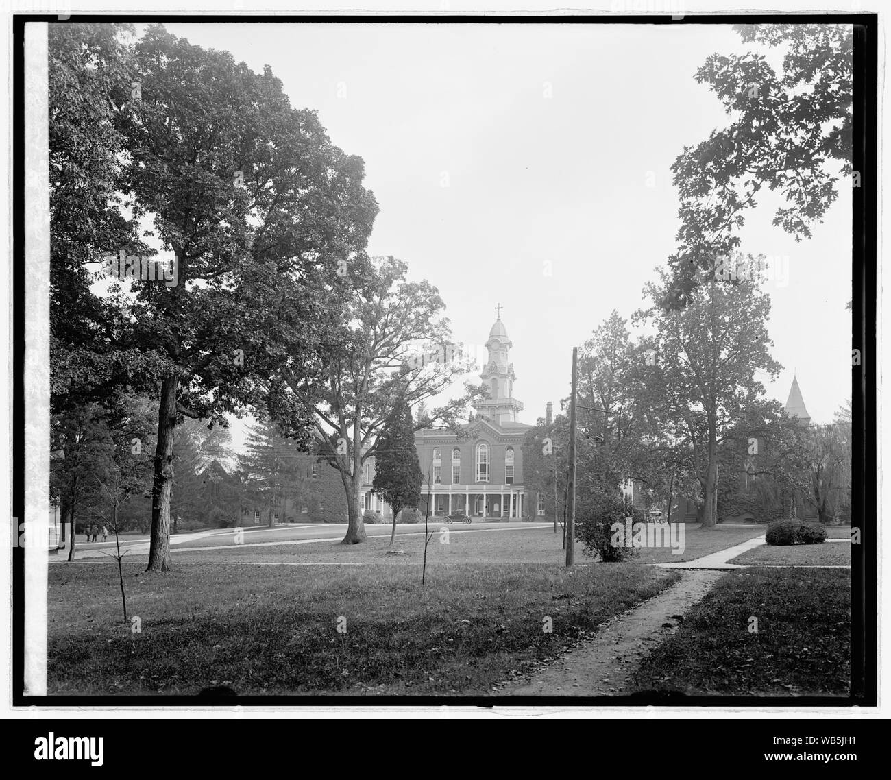 Episcopal Theological Seminary High Resolution Stock Photography and ...