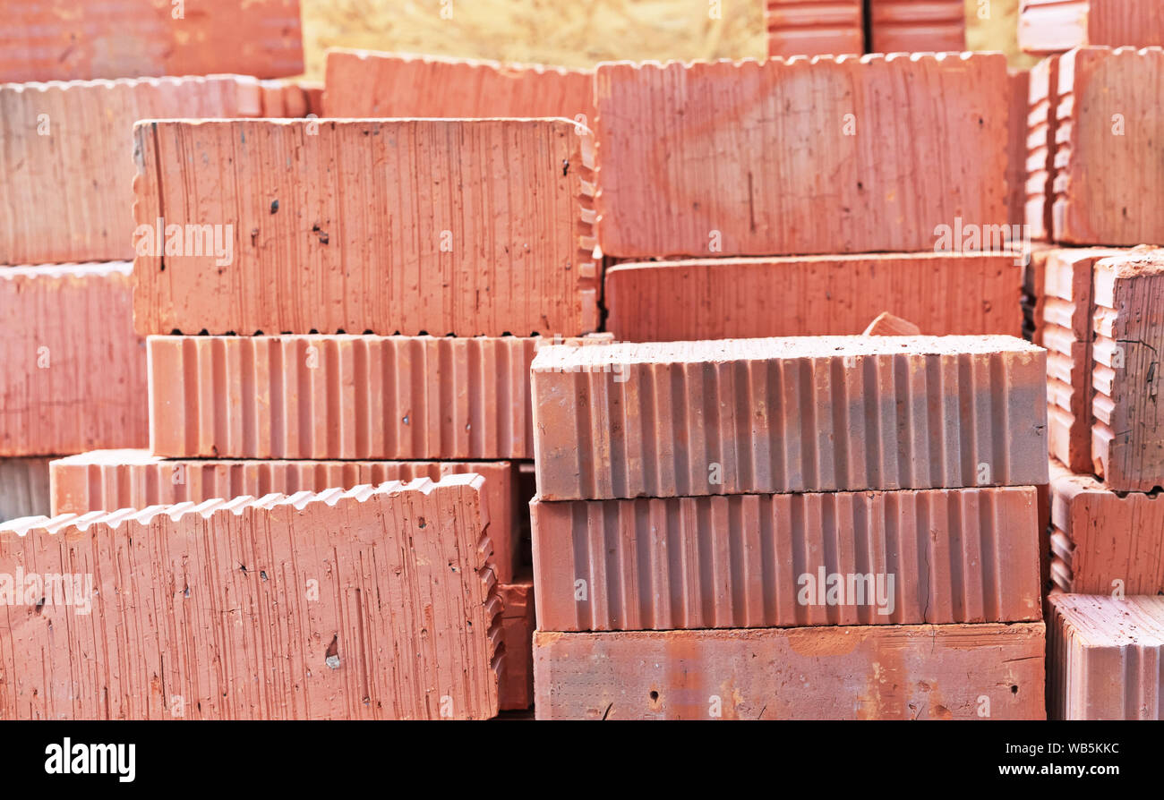 Pallet house hi-res stock photography and images - Alamy