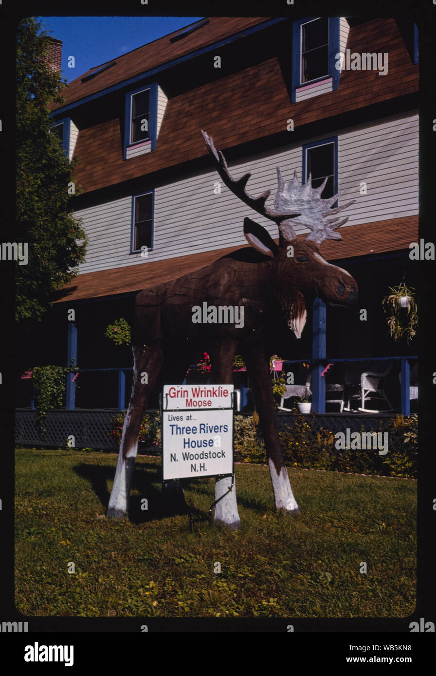 Moose sign new hampshire hi-res stock photography and images - Alamy
