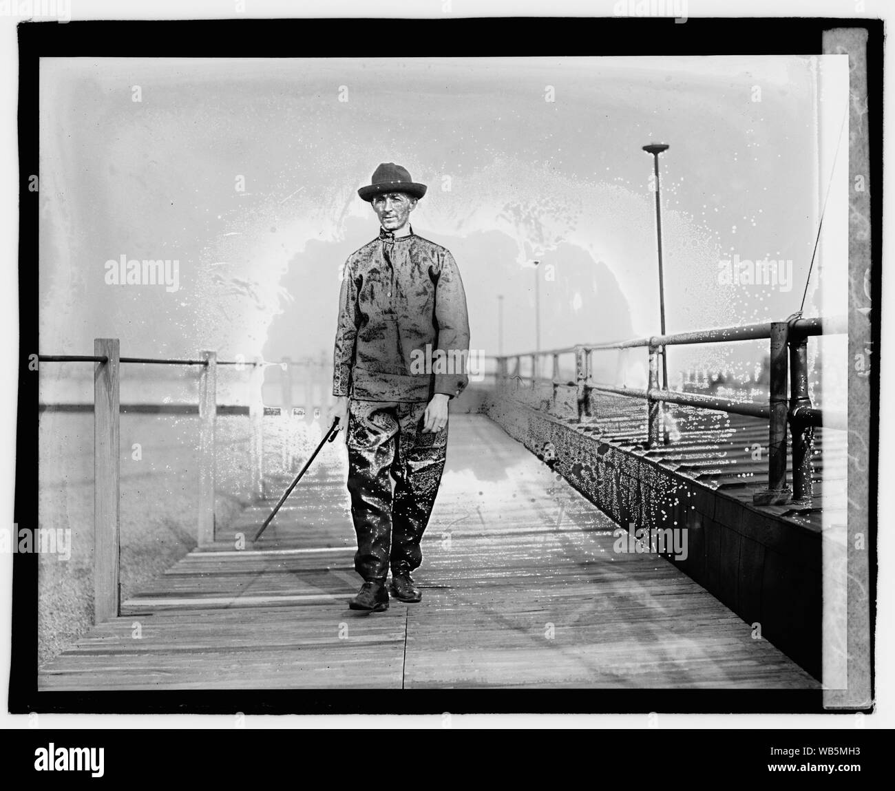 Ertle[?] in paper suit Abstract/medium: 1 negative : glass ; 4 x 5 in ...