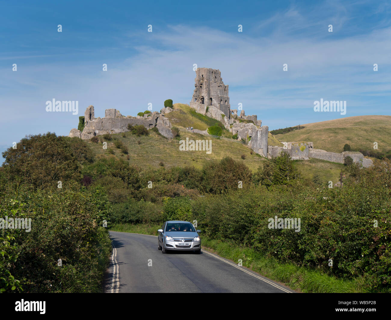 England dorset corfe castle hi-res stock photography and images - Alamy