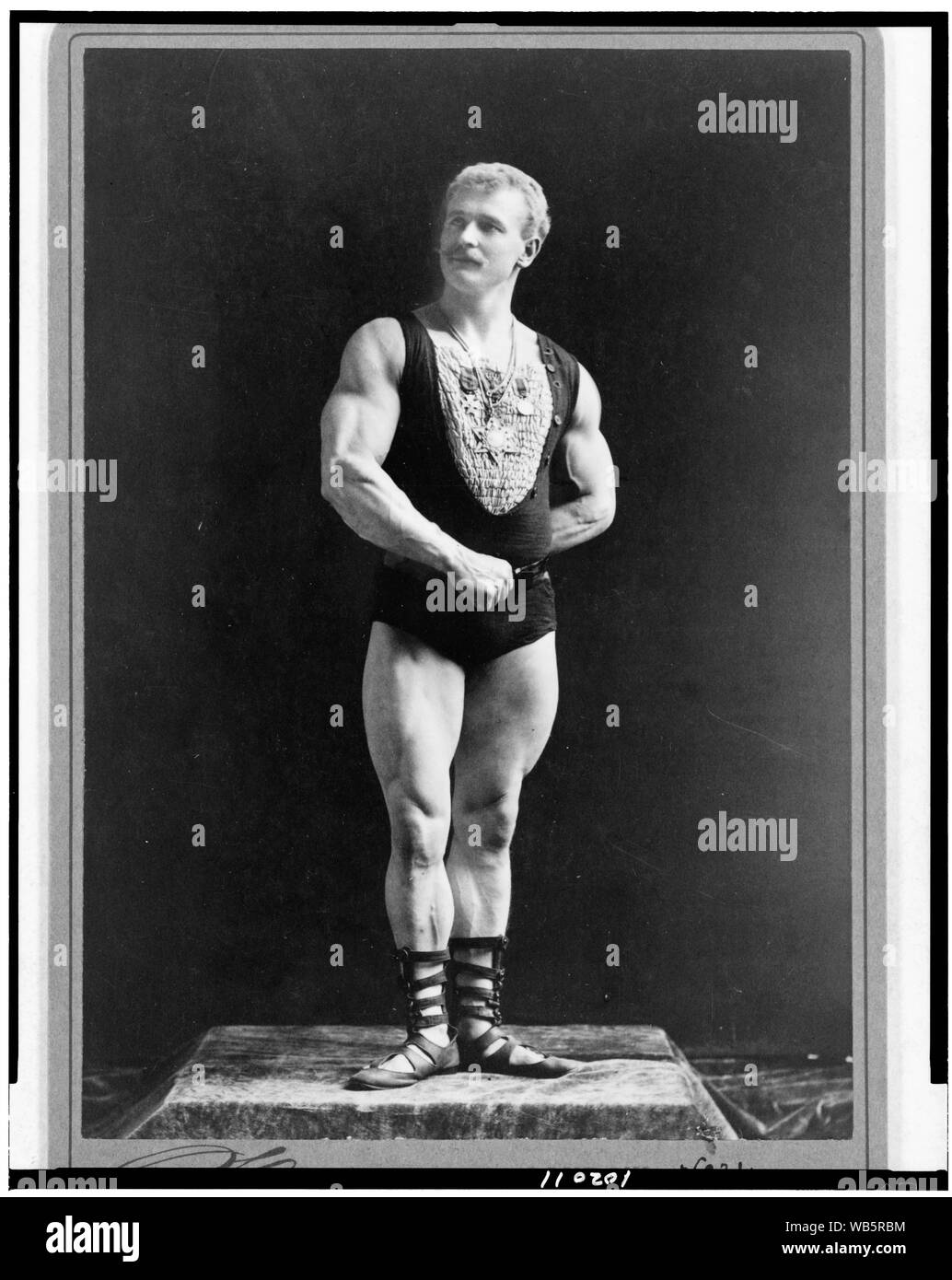 Eugen sandow hi-res stock photography and images - Alamy