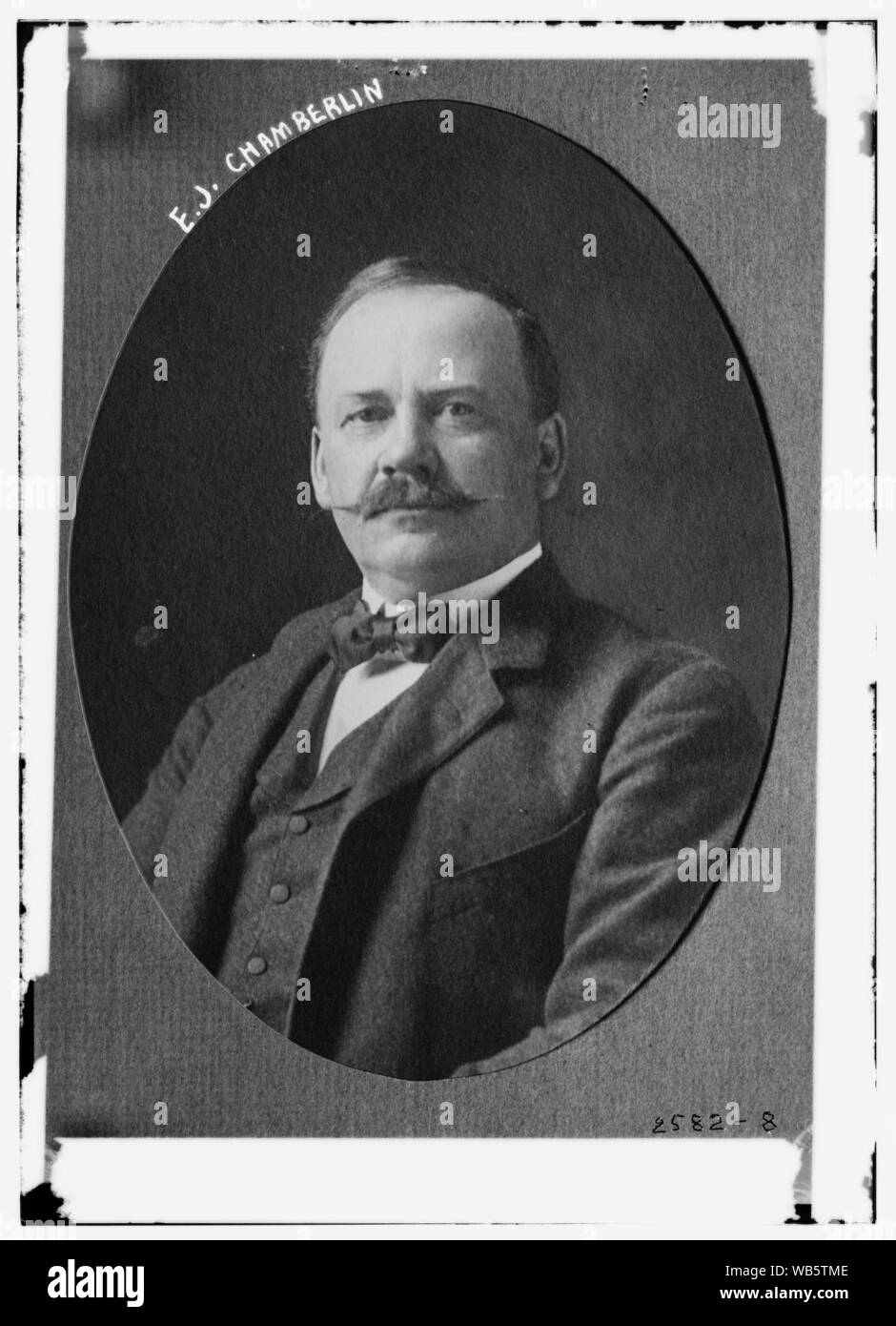 J chamberlin hi-res stock photography and images - Alamy