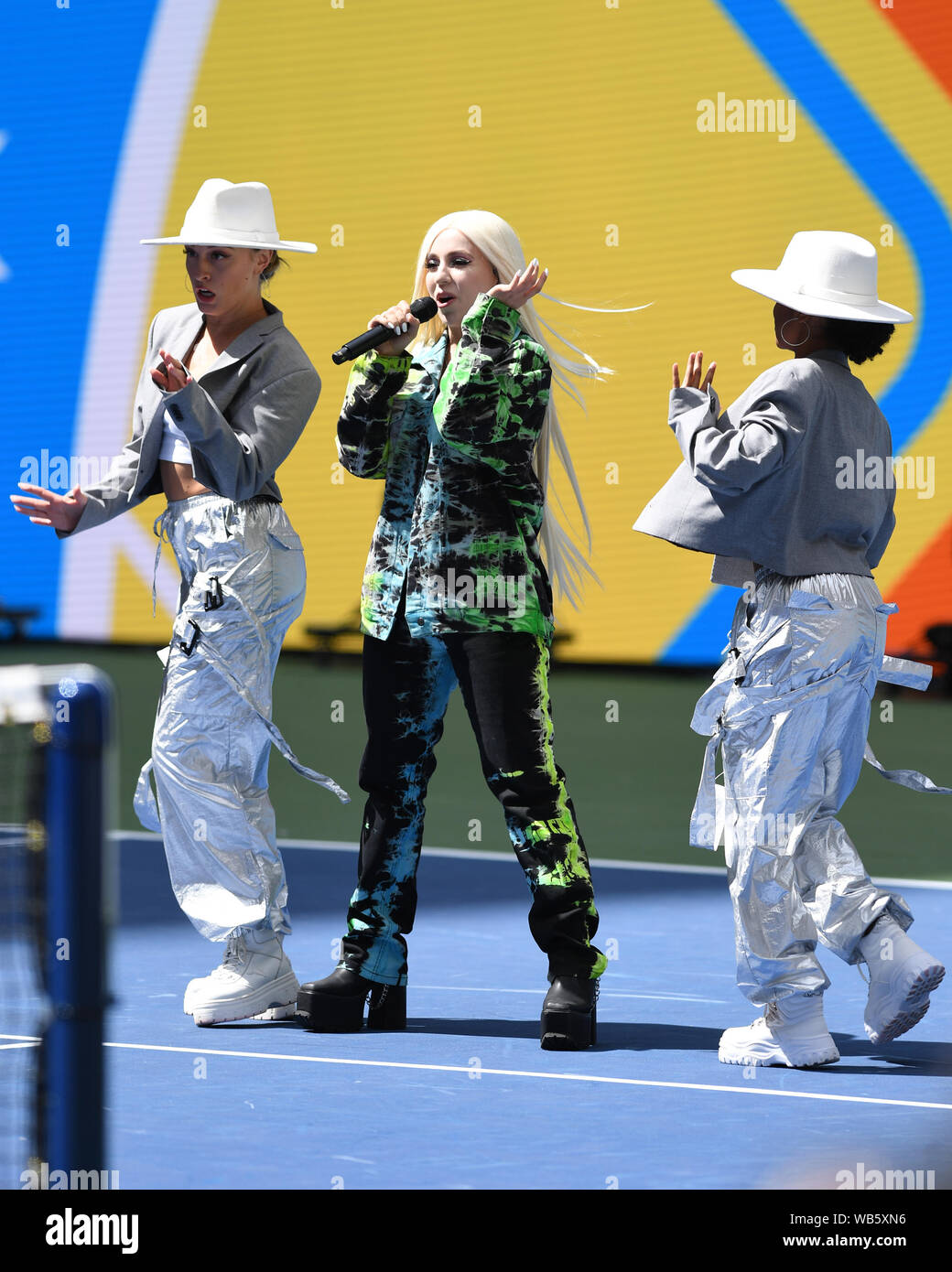 Ava max arthur ashe hi-res stock photography and images - Alamy