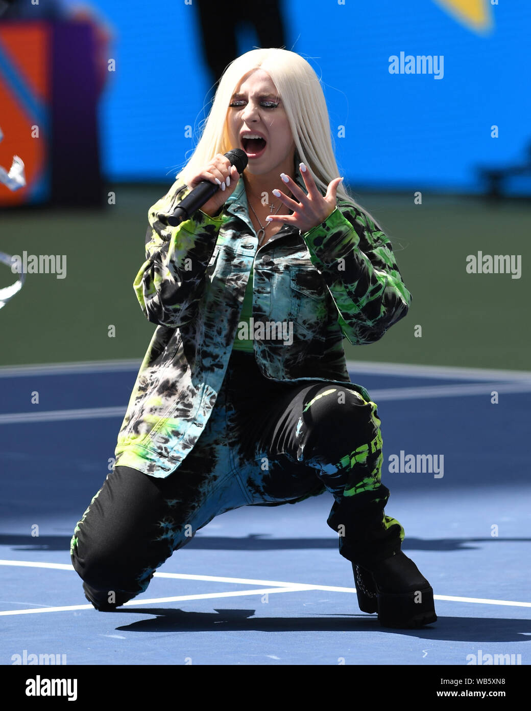 Ava max arthur ashe hi-res stock photography and images - Alamy