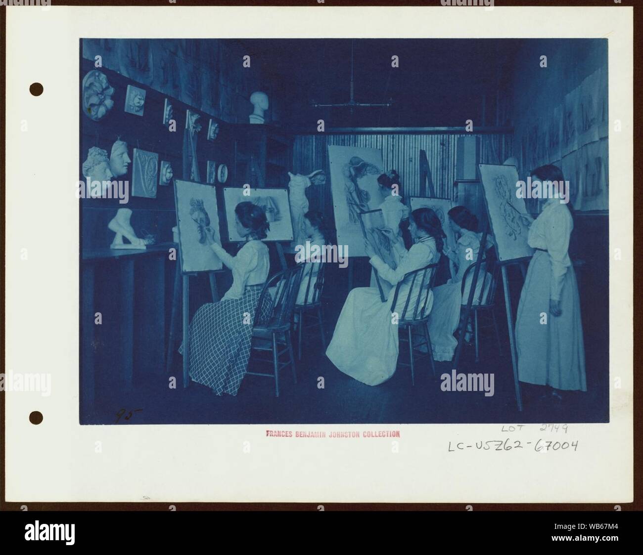 Eastern High School, Washington, D.C. - 6 girls in art class, drawing ...