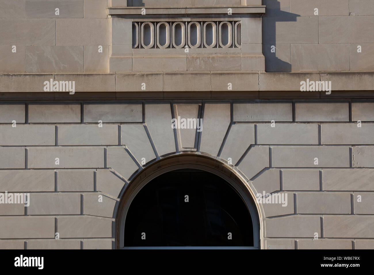 Exterior detail, Federal Building and U.S. Courthouse, Fargo, North ...