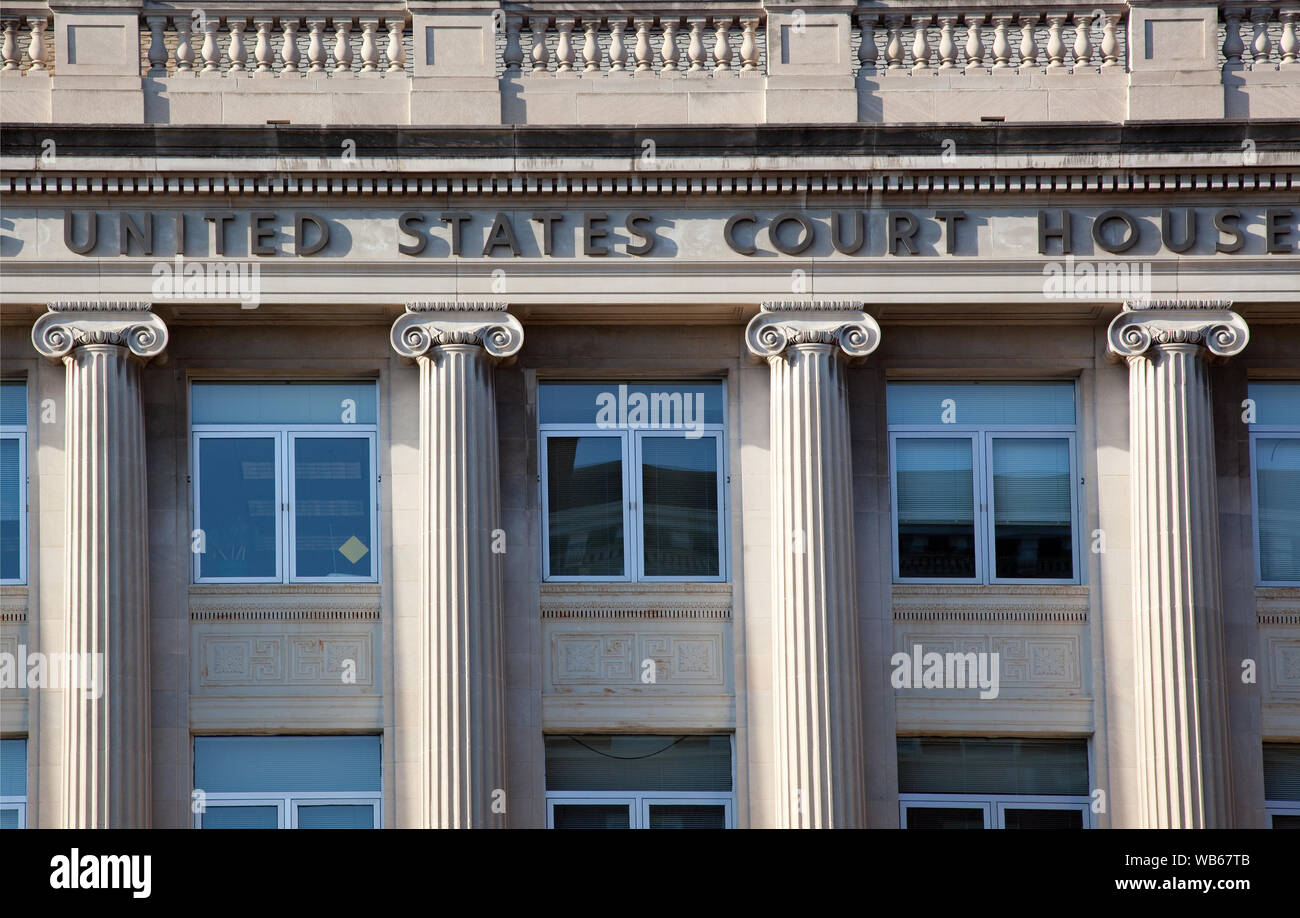 Exterior detail, Federal Building and U.S. Courthouse, Fargo, North ...
