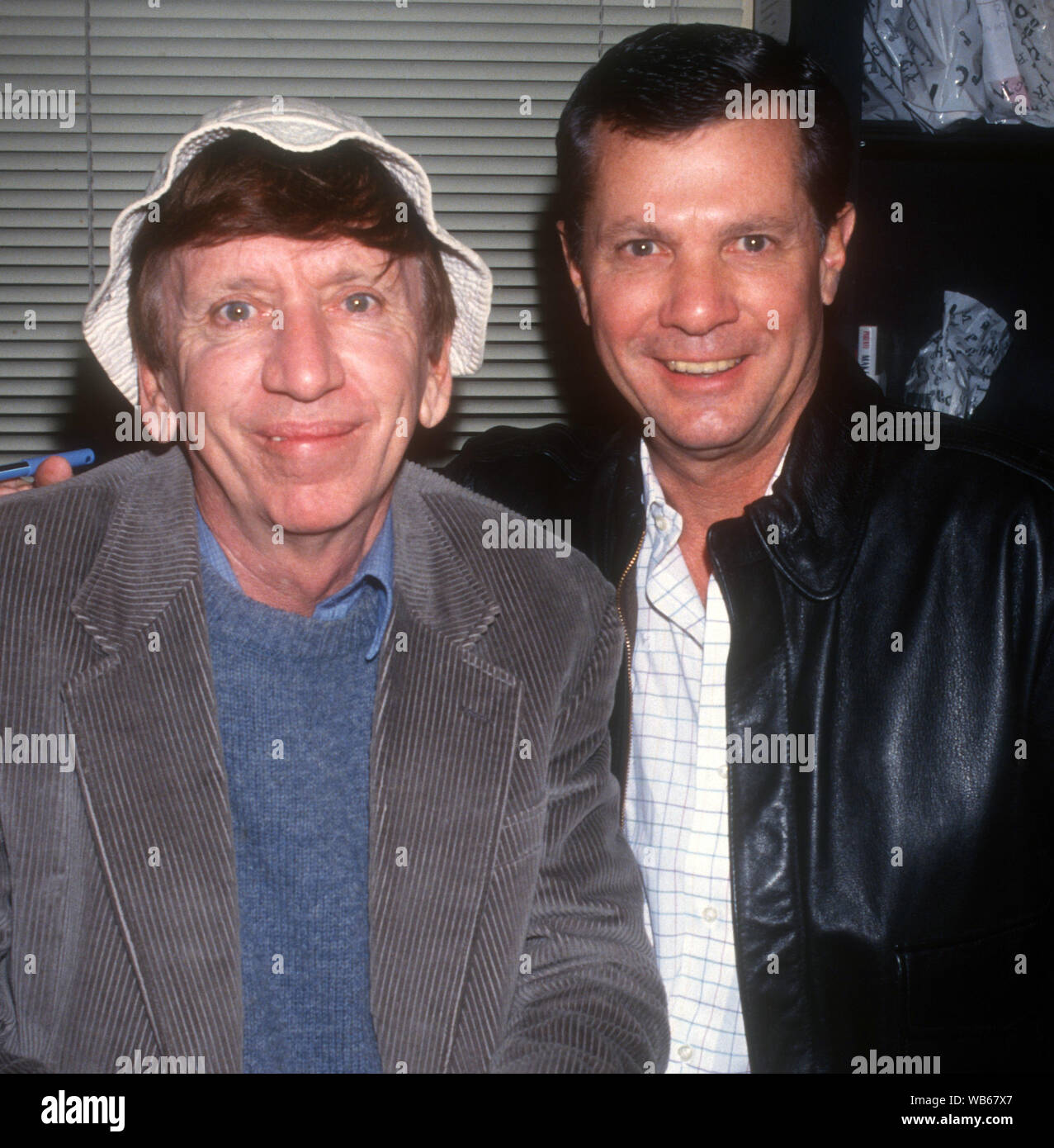 Bob Denver's Instagram, Twitter & Facebook on IDCrawl