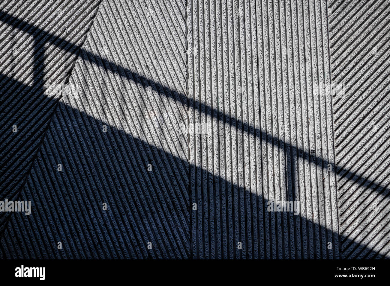 Paramount channel hi-res stock photography and images - Alamy