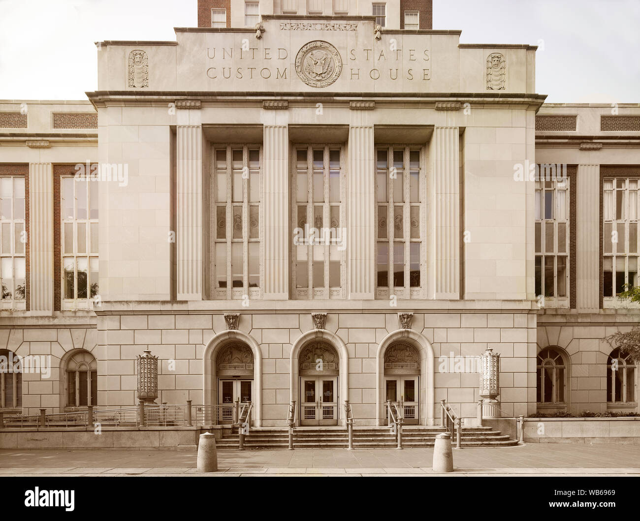 Exterior front entrance, U.S. Custom House, Philadelphia, Pennsylvania ...