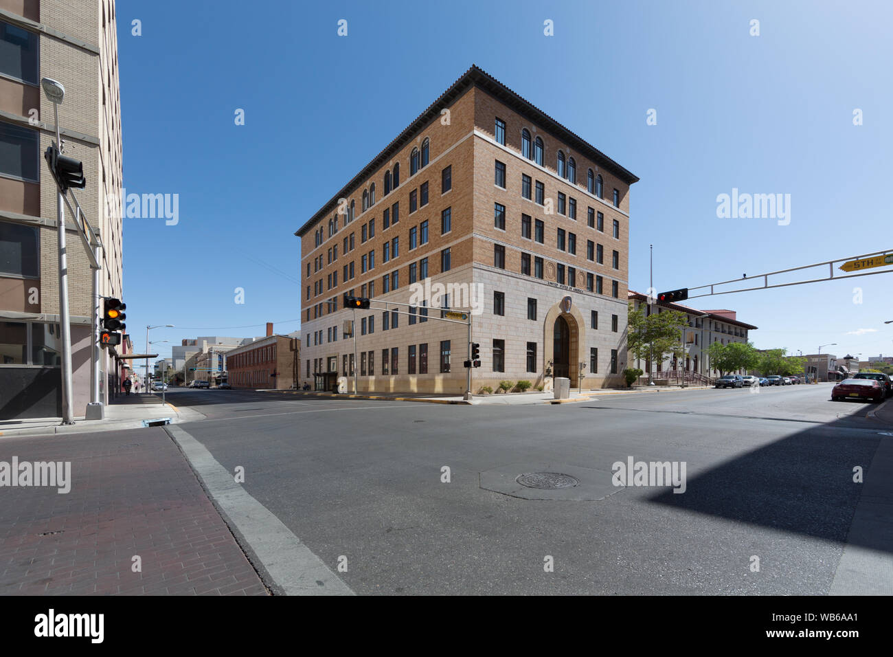 Exterior street view of the U.S. Courthouse, Albuquerque, New Mexico ...