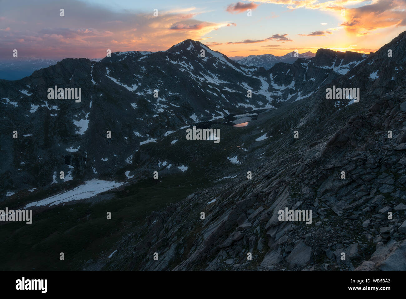 Sawtooth ridge hi-res stock photography and images - Alamy