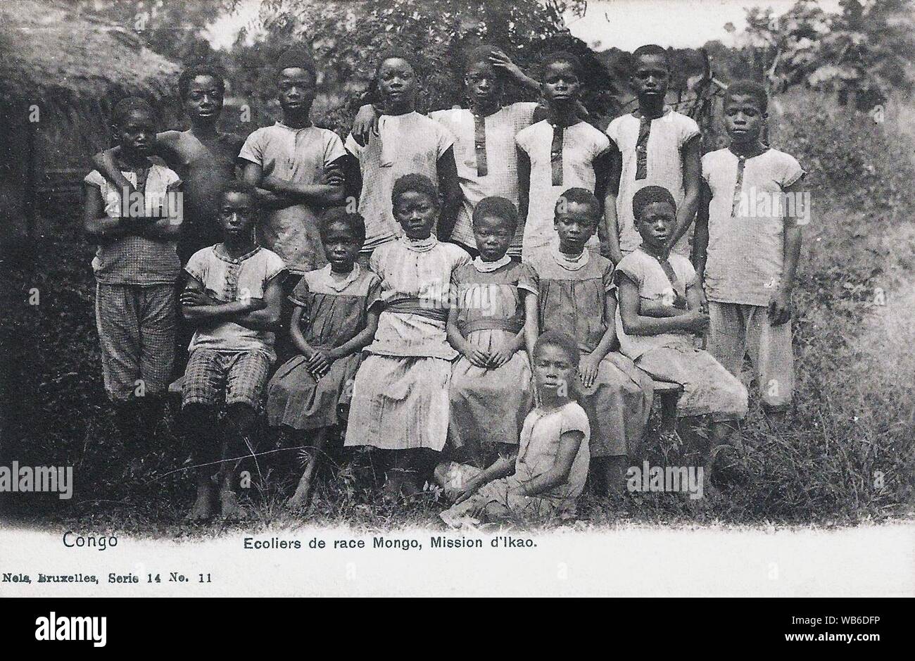 Ecoliers de race Mongo Mission d'Ikao-Congo Stock Photo - Alamy