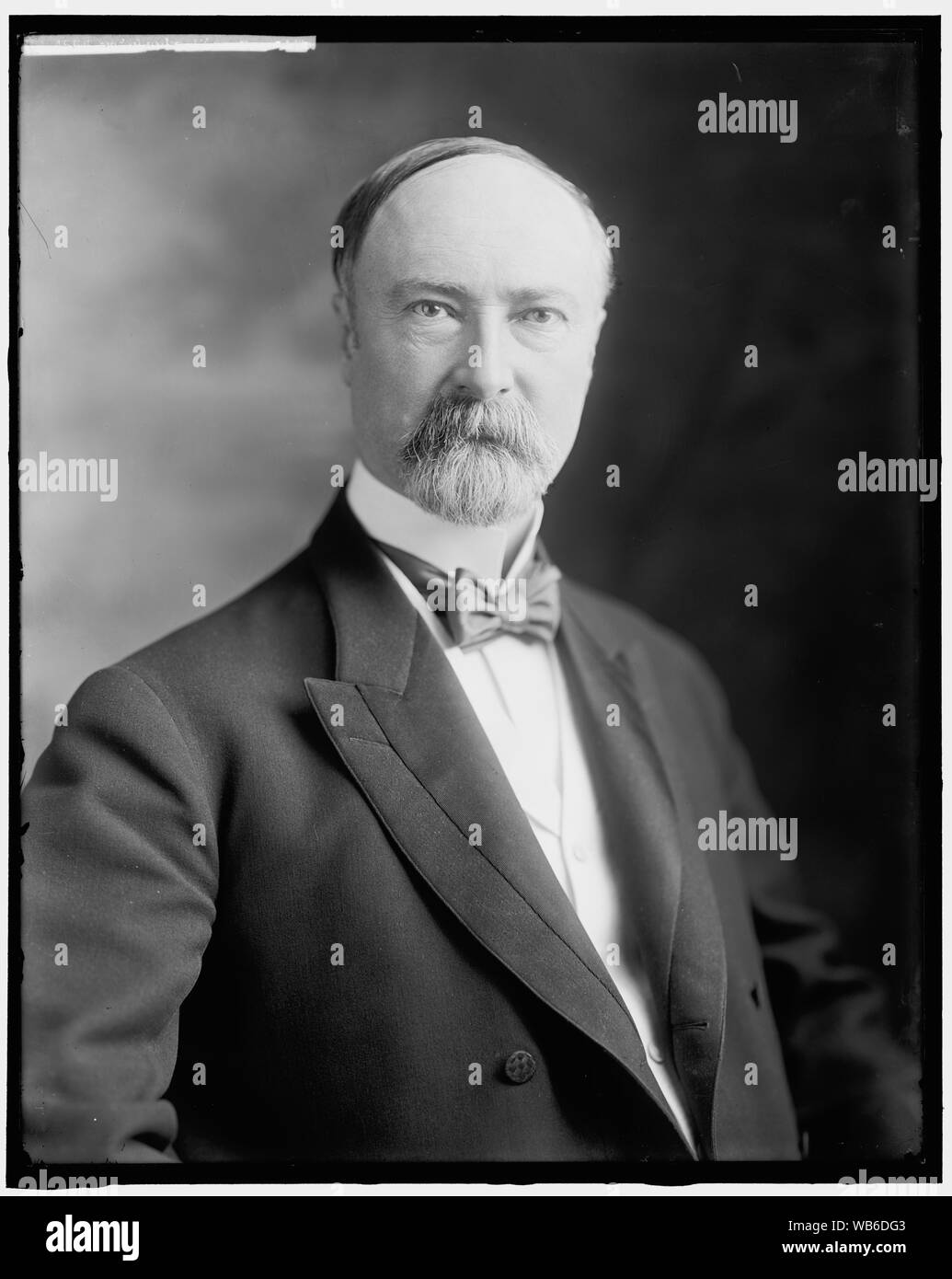 Charles w fairbanks Black and White Stock Photos & Images - Alamy