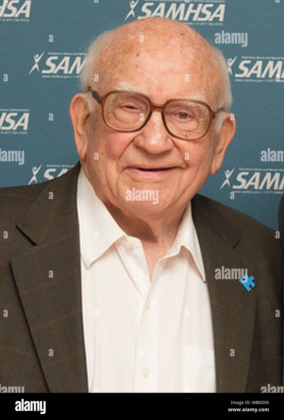 Ed asner hi-res stock photography and images - Alamy