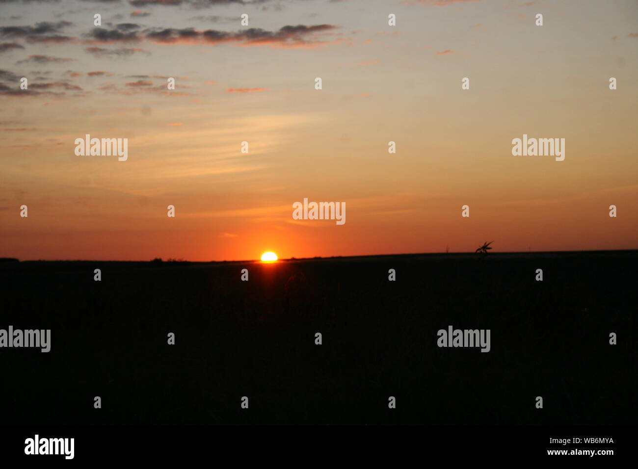 Midwest sunrise hi-res stock photography and images - Alamy