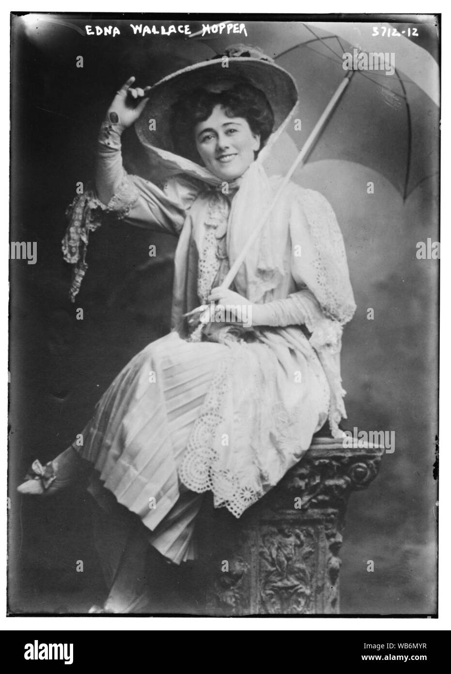 Edna Wallace Hopper Stock Photo - Alamy