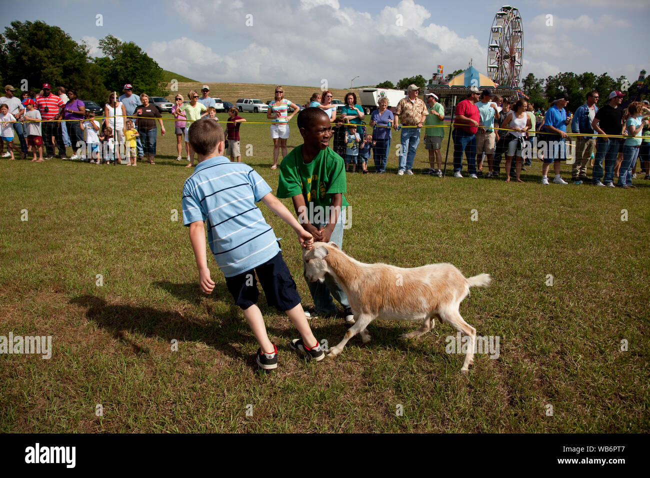 Family Day on the grounds of the Alabama River Pulp Company in ...