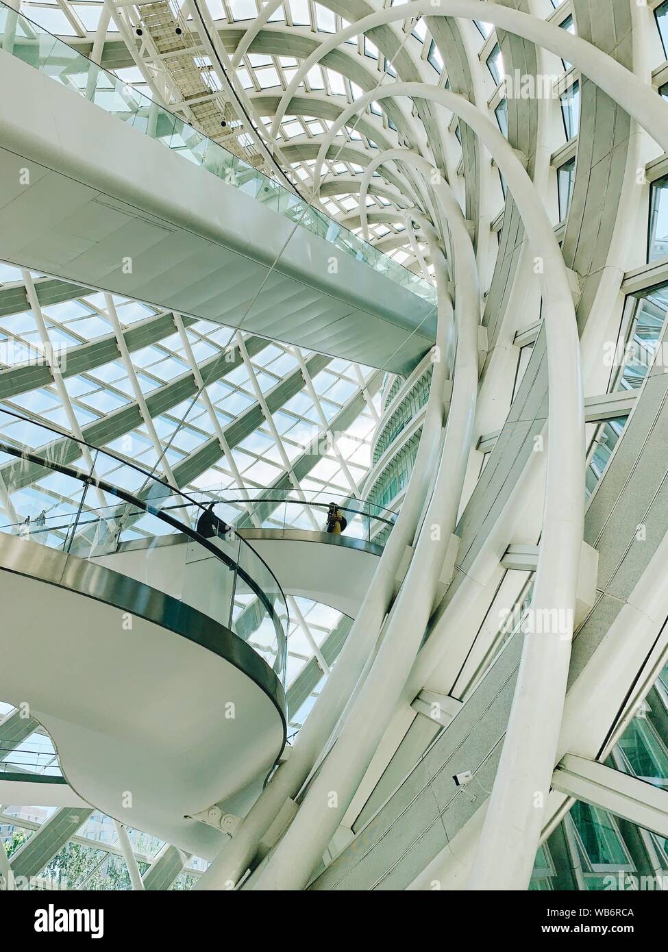 Circular ramp hi-res stock photography and images - Alamy