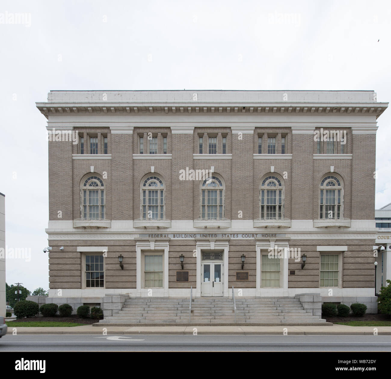 Federal building annex hi-res stock photography and images - Alamy