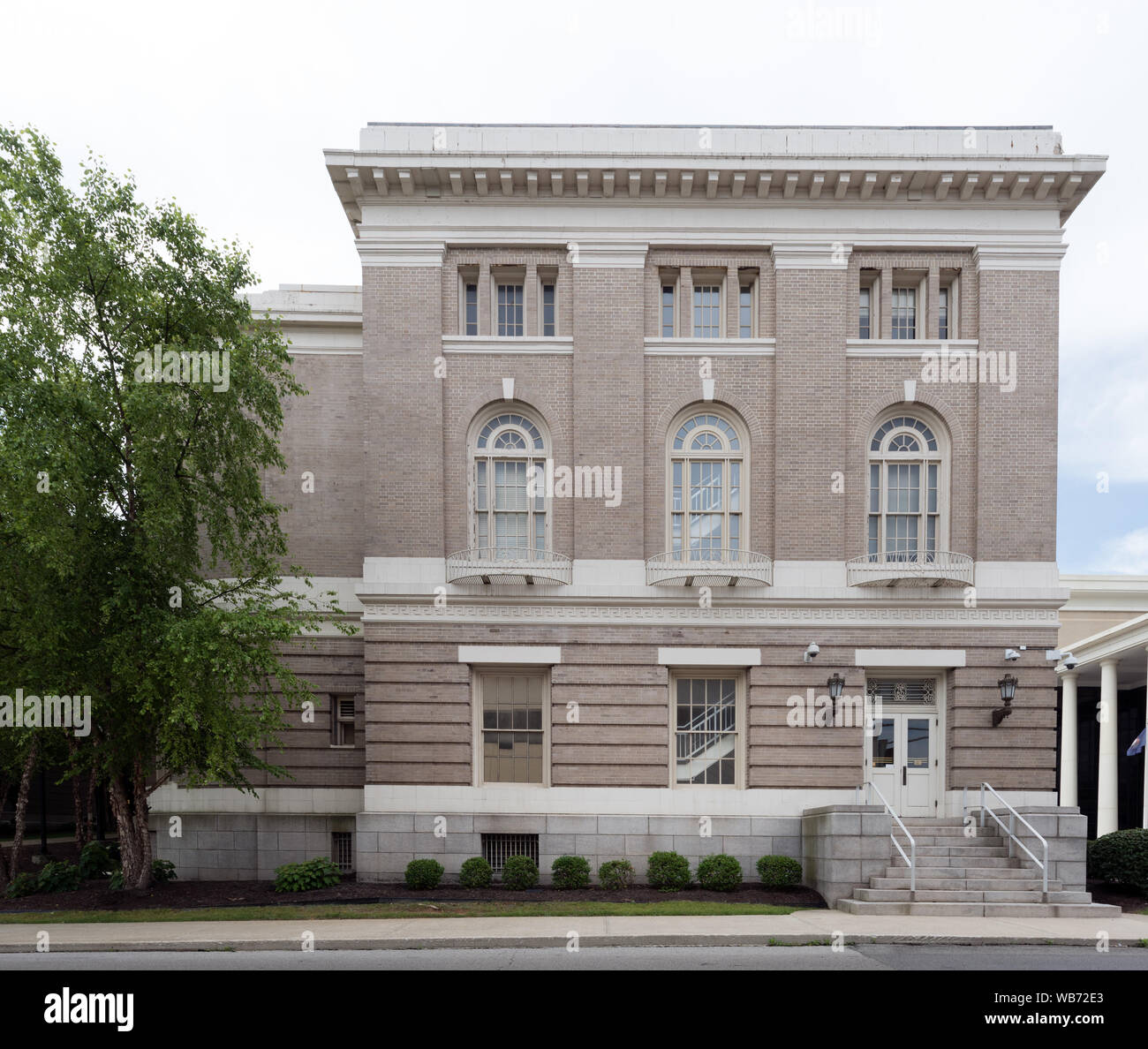 Federal building annex hi-res stock photography and images - Alamy